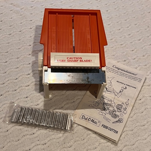 Dial-O-Matic | Kitchen | Dialomatic Food Cutter | Poshmark